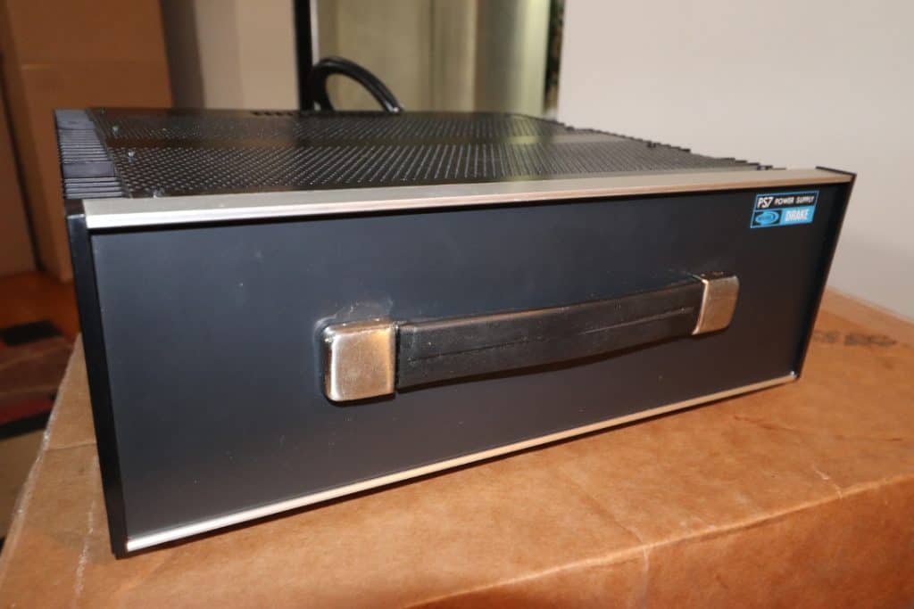 Drake TR-7 and Icom 7300 Changed Amateur Radio