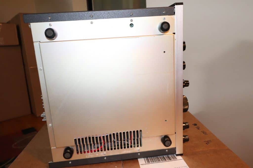 Drake TR-7 and Icom 7300 Changed Amateur Radio